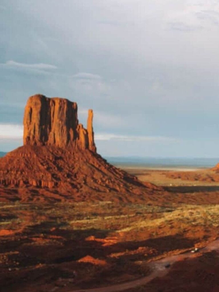 How to See the Best Monument Valley Sunrise in 2024 for a Stunning ...