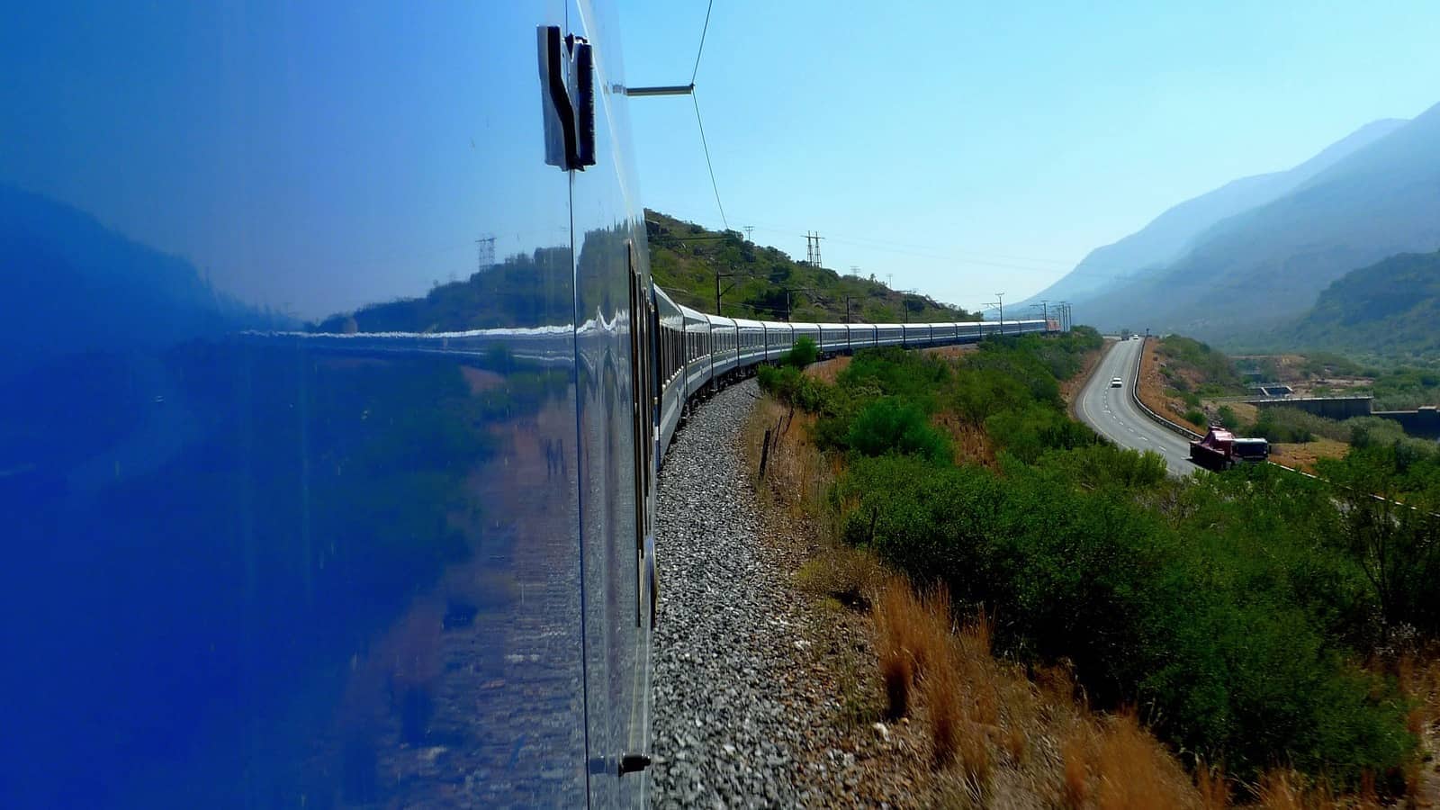 11 Train Journeys You Should Take Once In Your Life
