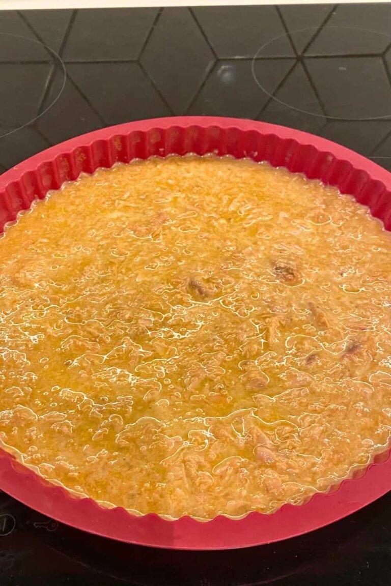 Healthy Tuna Pie Recipe: Tuna Base Pie With Toppings