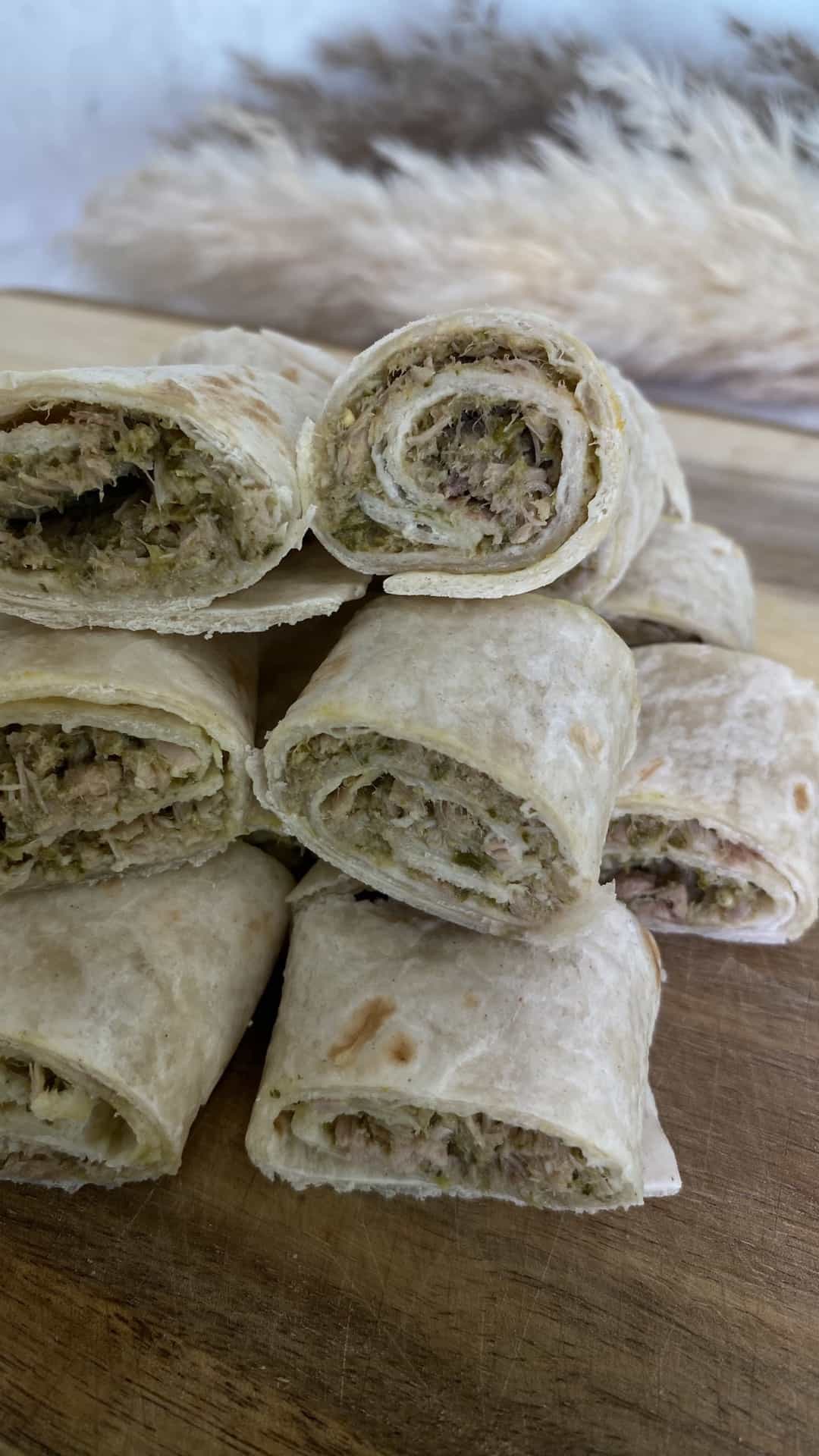 Easy Tuna Pesto Pinwheel Appetizers